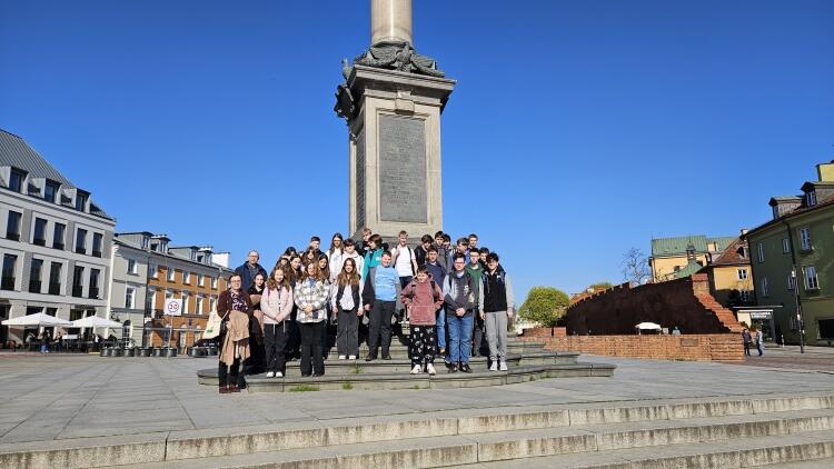 „Szlakiem Szarych Szeregów” – gra terenowa. - Szkoła Podstawowa nr 3 im ...